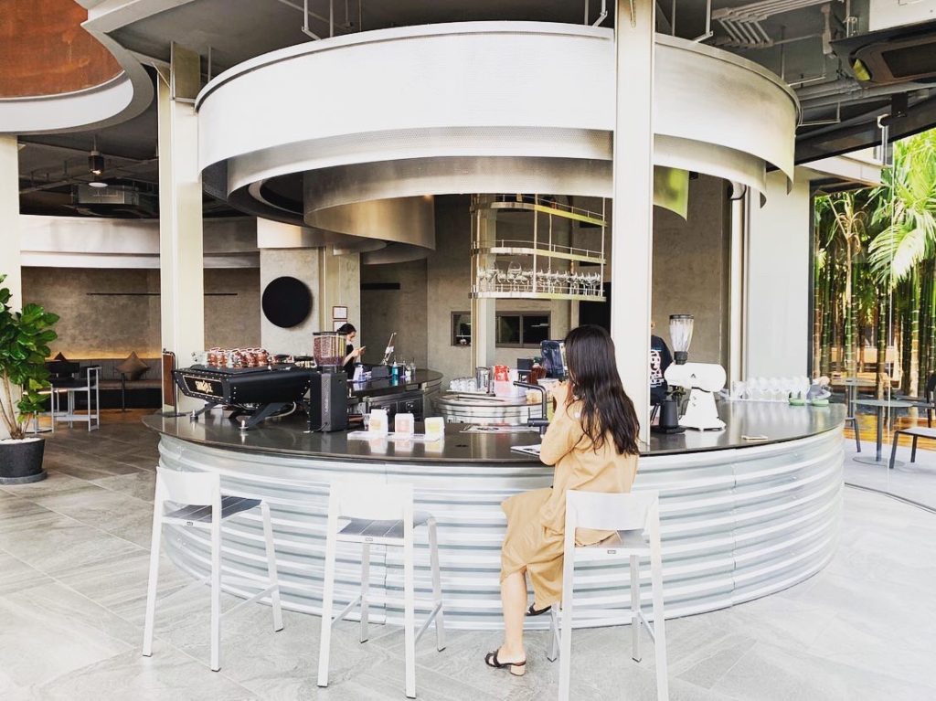 【プーケット・カトゥ】にあるワインが美味しくてお洒落なレストランShuffle Cafe & bistro《シャッフルカフェアンドビストロ ...